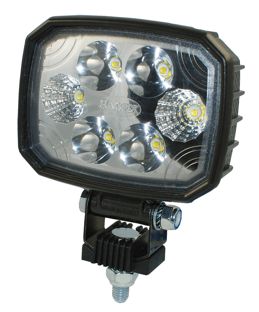 LED-Arbeitsscheinwerfer 12/24 V komp.+leicht – Hoelzle
